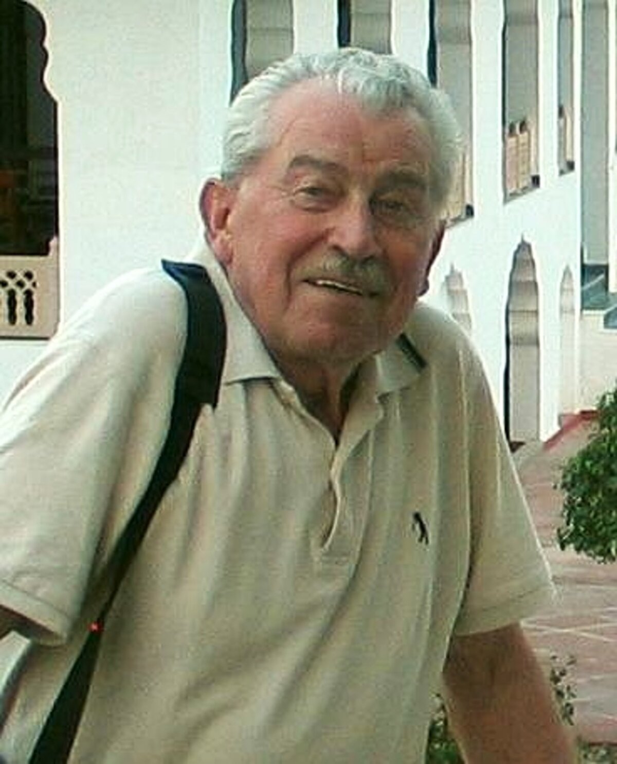 Zomrel skvelý fotograf Jozef Poláček. S fotoaparátom precestoval celú ... Zomrel skvelý fotograf Jozef Poláček. S fotoaparátom precestoval celú ...